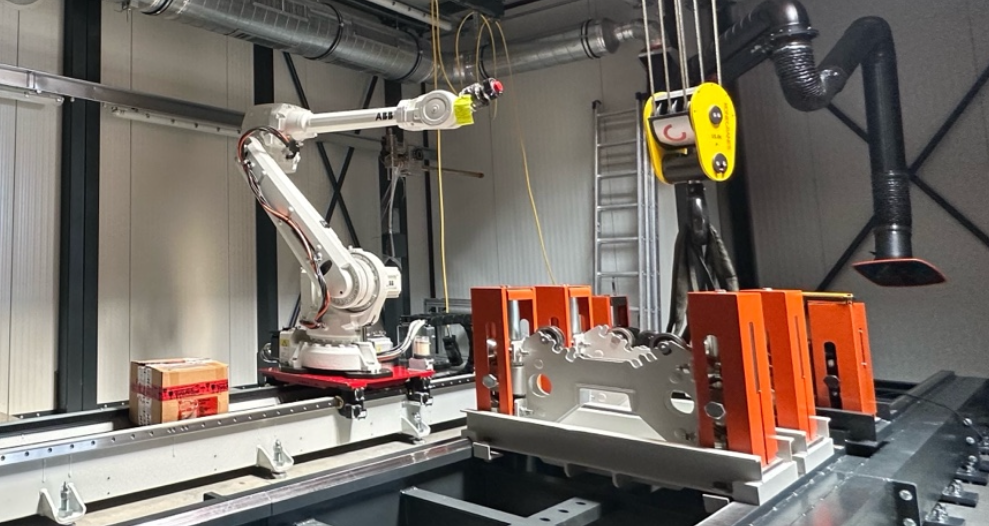 6kW fiber laser system equipped with two optical outputs - Narran